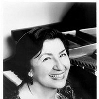 Barbara Hesse's Instagram, Twitter & Facebook on IDCrawl